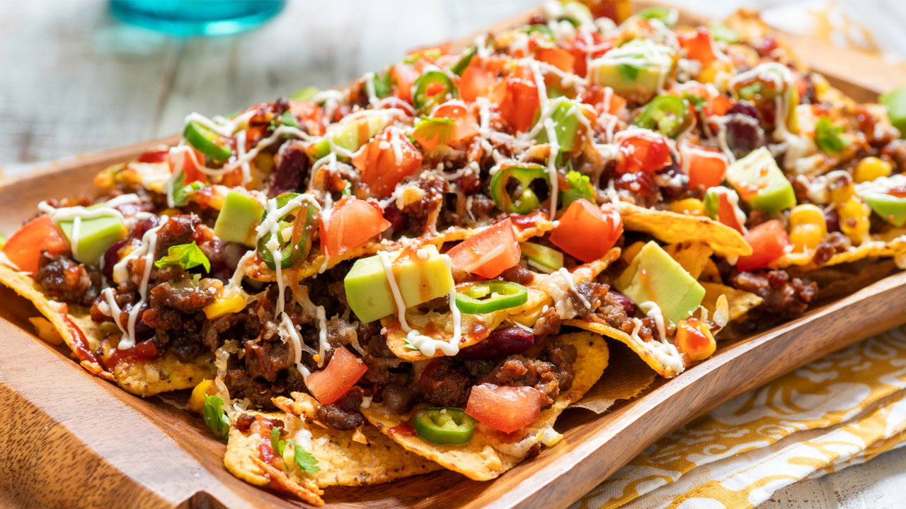 Aisling Larkin - Loaded Chili Nachos | The Six O'Clock Show
