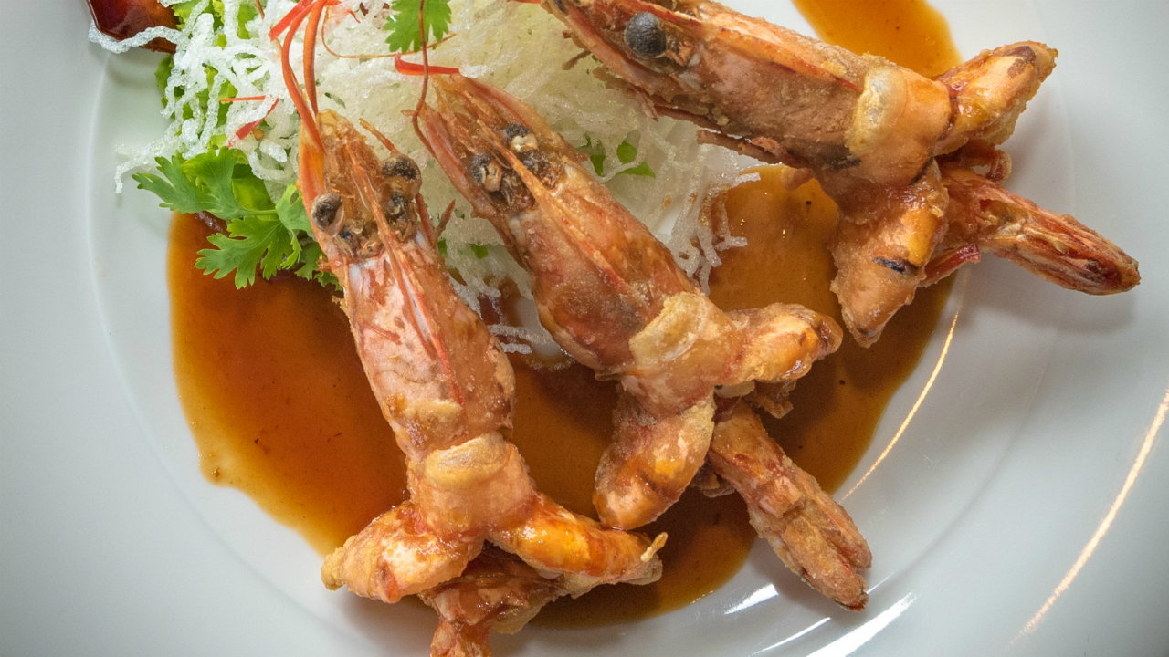 Prawn & Tamarind Curry | The Six O'Clock Show