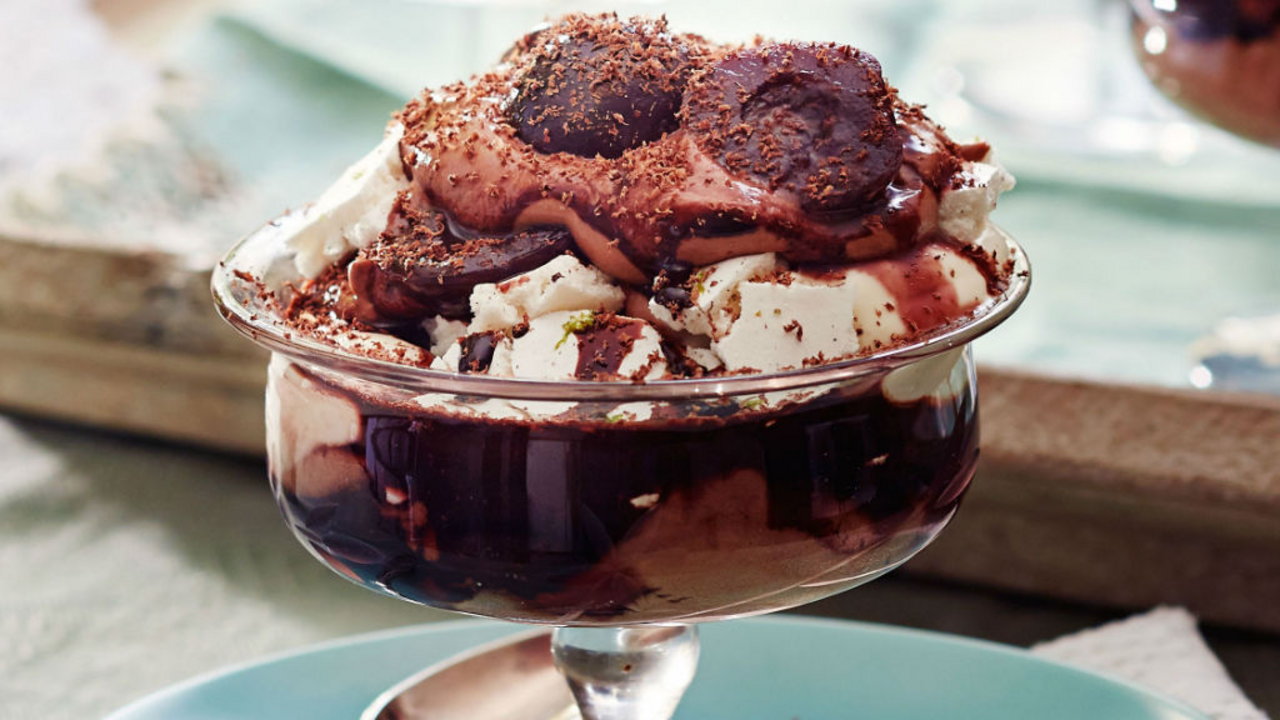 Easter Egg Eaton Mess | Ireland AM