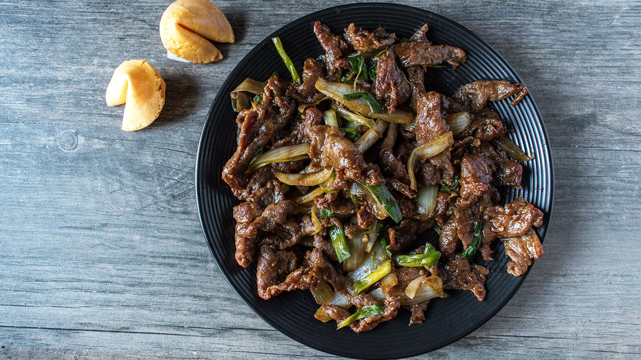 Chinese Beef with Ginger and Chilli | The Six O'Clock Show