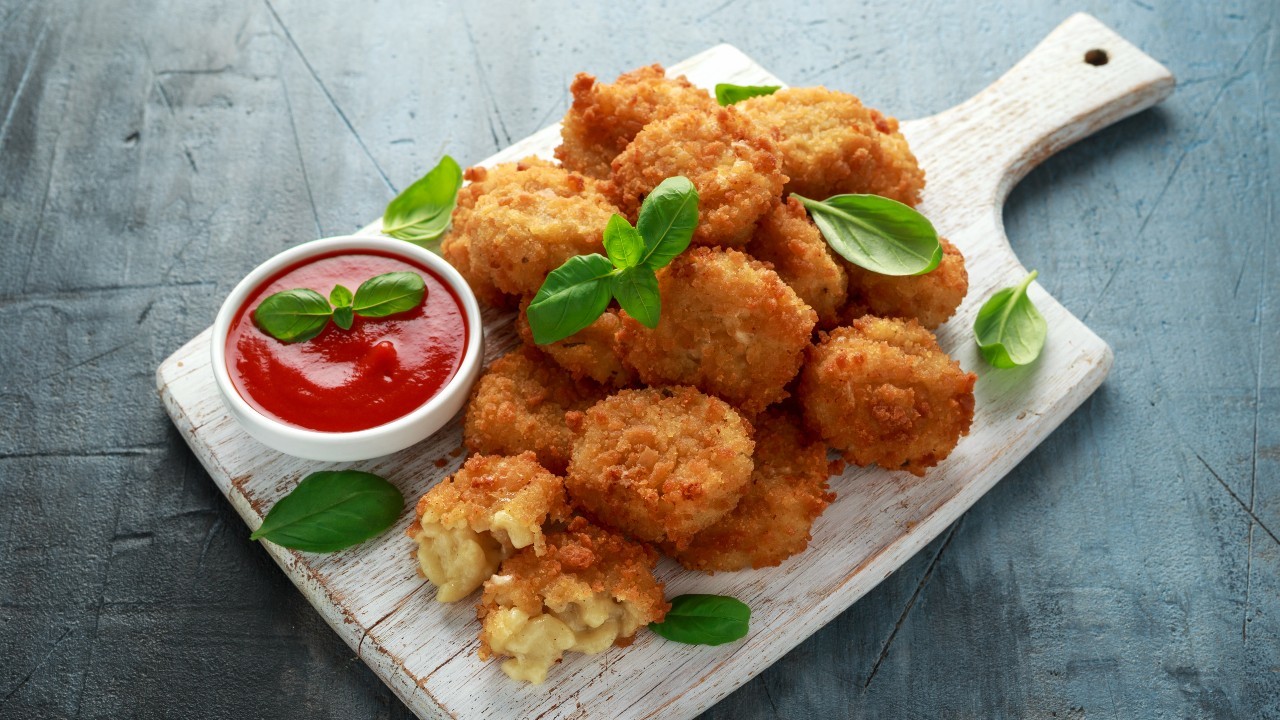 Christmas Cheesy Bites | The Six O'Clock Show