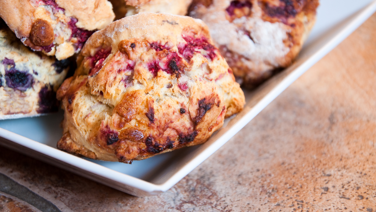 Raspberry And White Chocolate Scone Round | Ireland AM