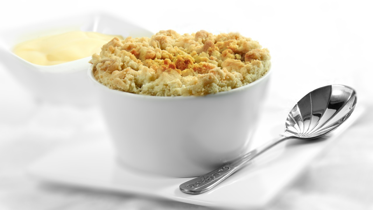 Apple Crumble Rhubarb with Vanilla Custard | The Six O'Clock Show