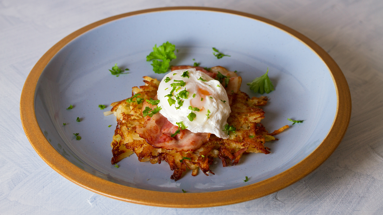 Garlic & Potato Rosti with Poached Eggs and Peanut Rayu | Ireland AM
